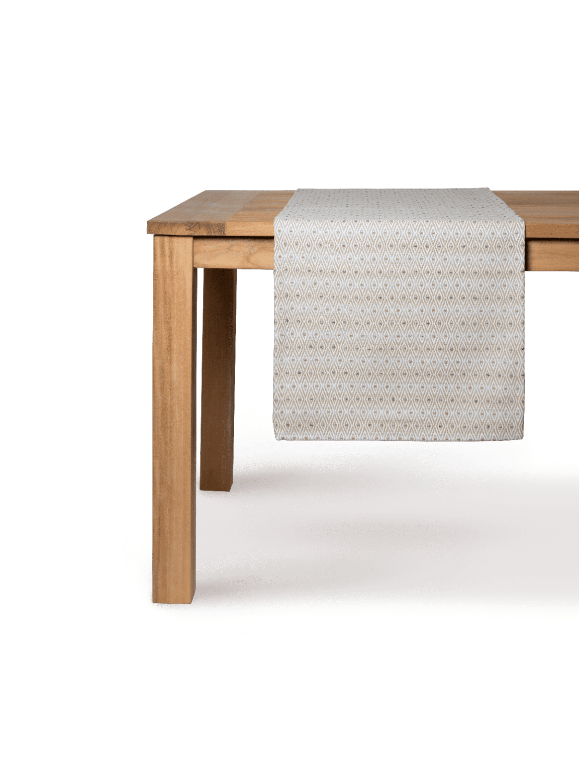 Luxury table linens for outdoor use | LAZE